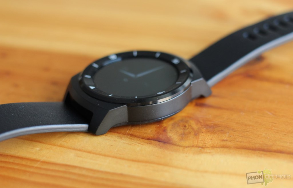 Test LG G Watch R : du style et de l'endurance