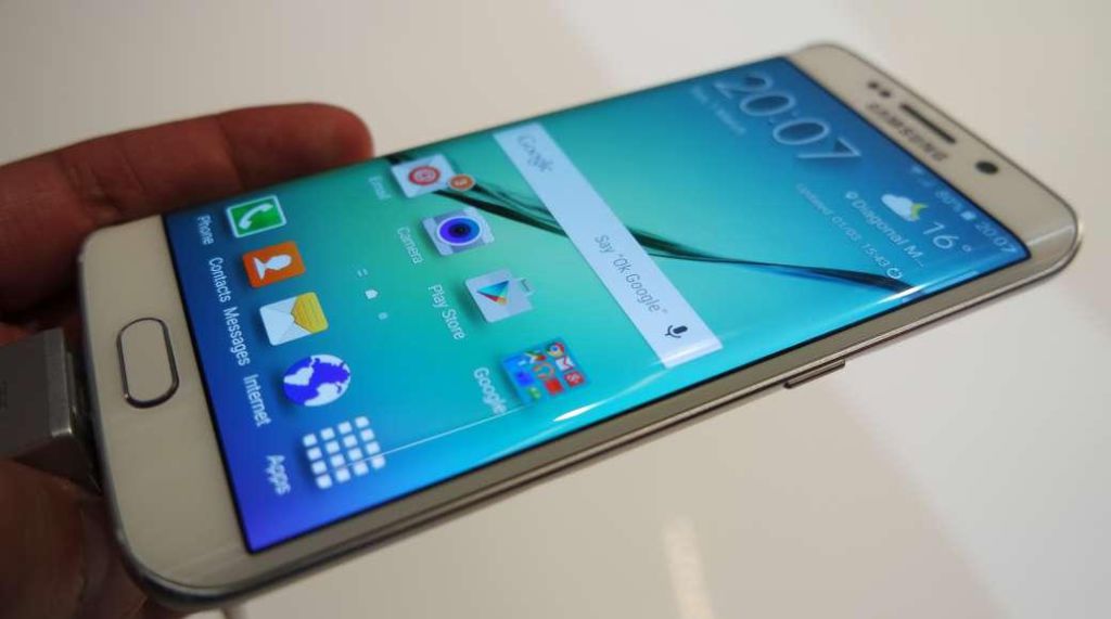 Galaxy S6 et S6 Edge : la nouvelle interface TouchWiz inspirée par Tizen