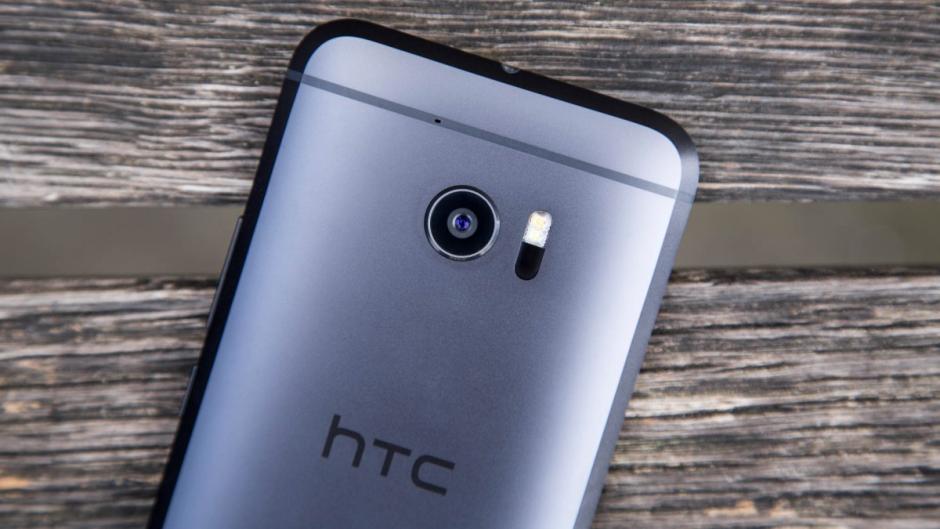 HTC 11 : un grand écran incurvé QHD de 5,5 pouces comme le Galaxy S7 Edge