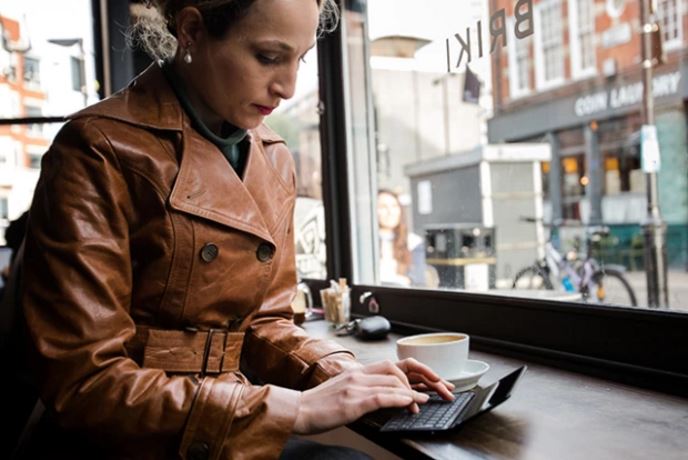 Gemini PDA : le mini PC Android au format smartphone qui a tout compris