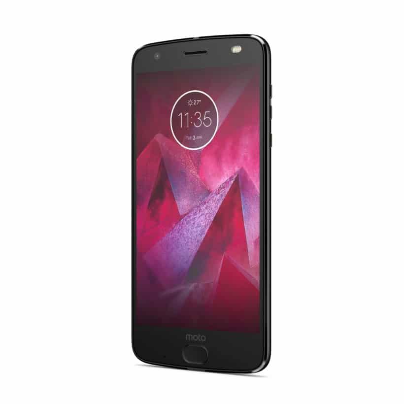 Moto Z2 Force officiel : sortie annoncée le 10 août au prix de 759 dollars
