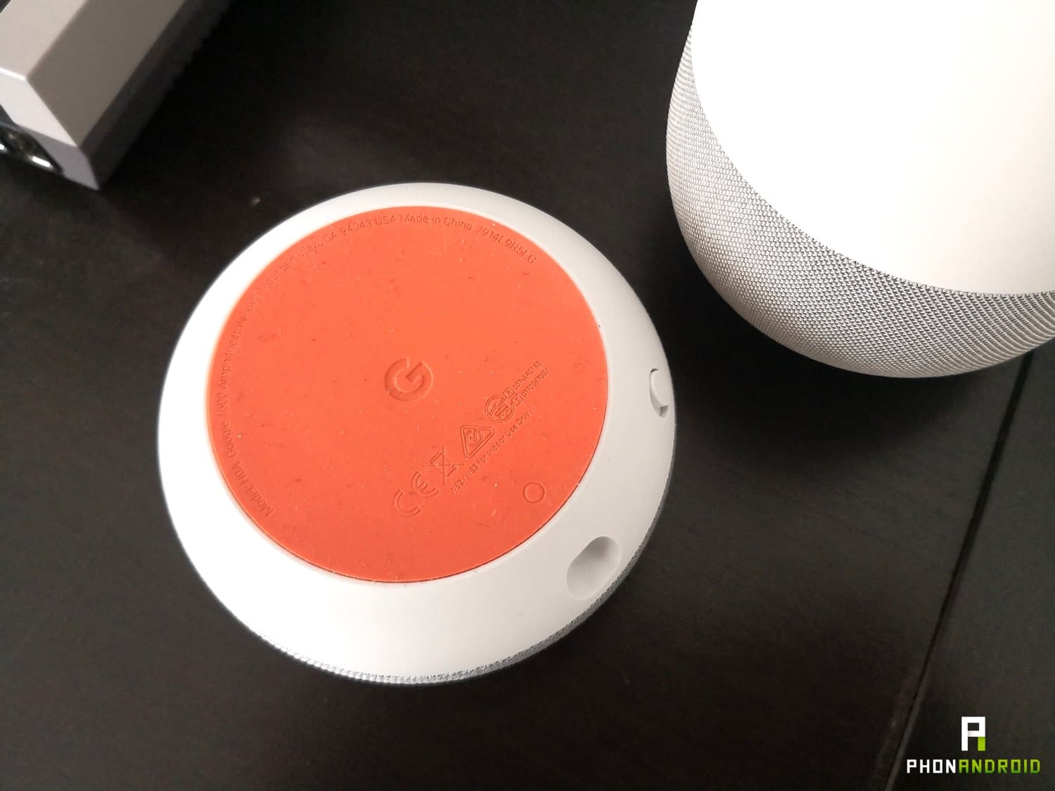 Test du Google Home Mini : le futur à la portée de tous