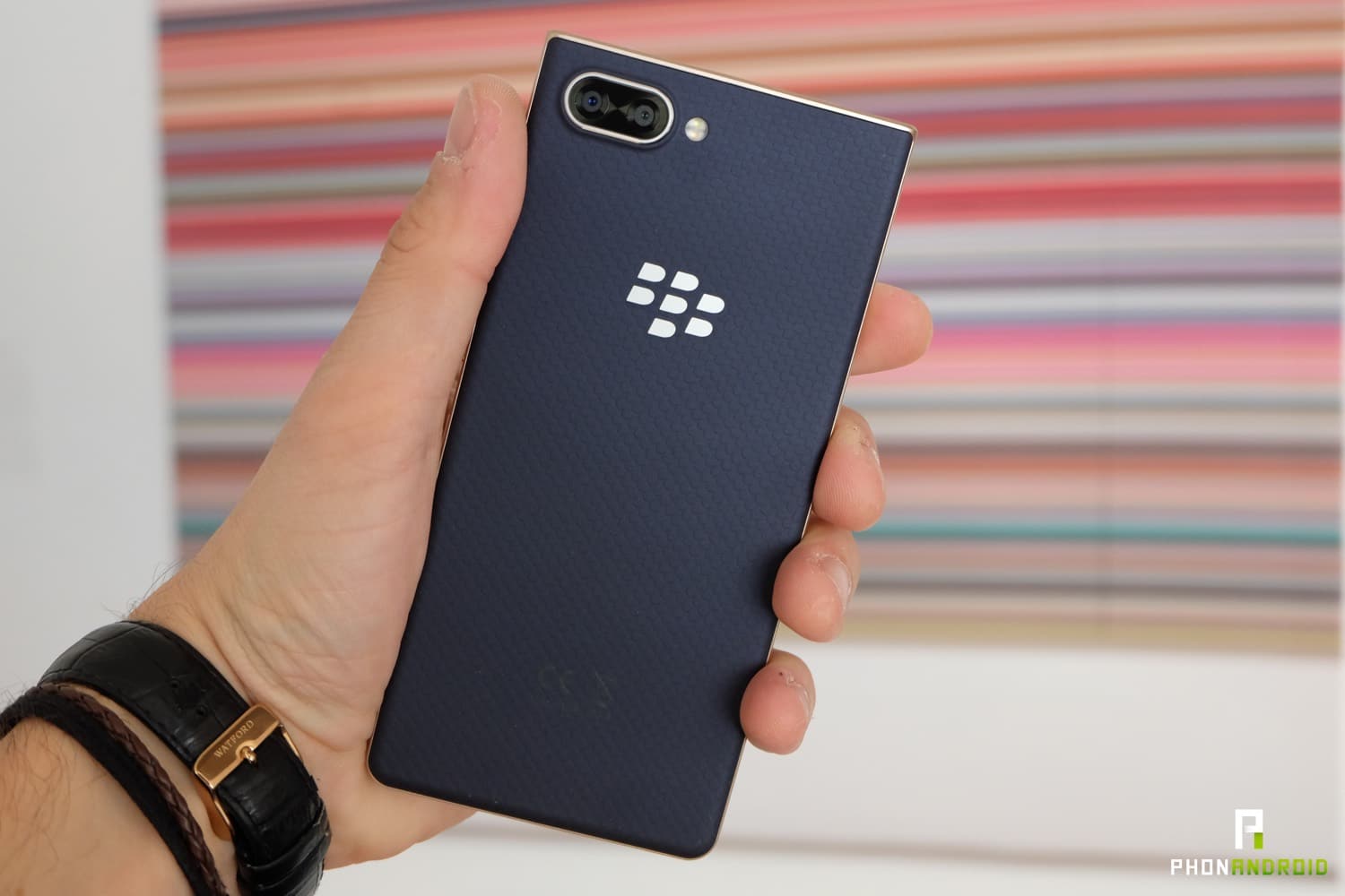 Test du Blackberry KEY2 LE : le clavier physique à petit prix