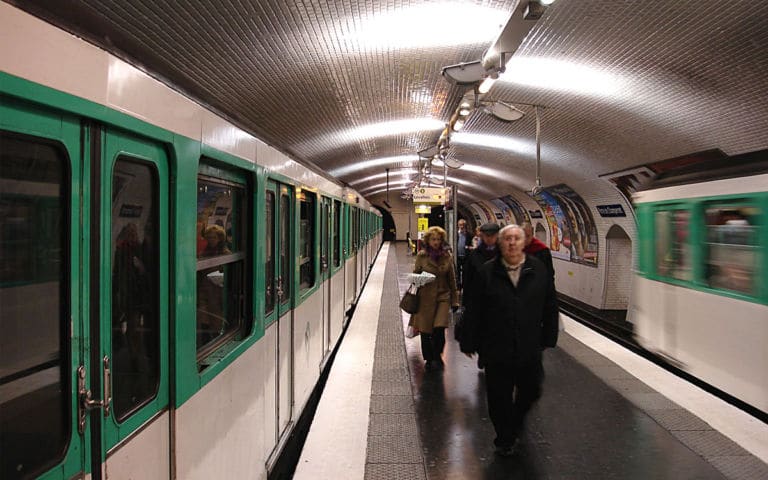 RATP : mauvaise nouvelle, l'arrivée du passe Navigo annuel et d'Imagine ...