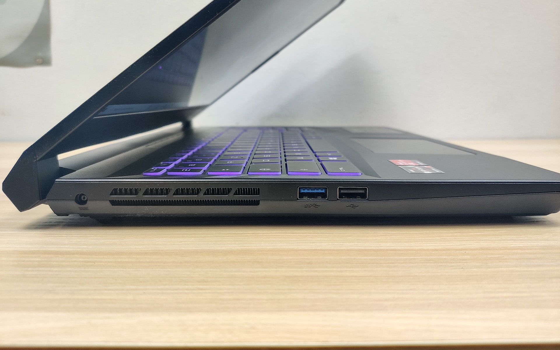 Test MSI Alpha 15 Advantage Edition : notre avis complet sur le PC 100% AMD