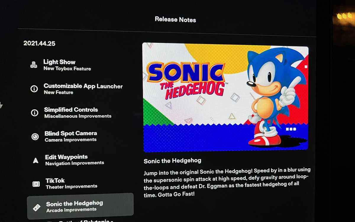 Tesla : Sonic, TikTok, Light Show, découvrez toutes les nouveautés de ...