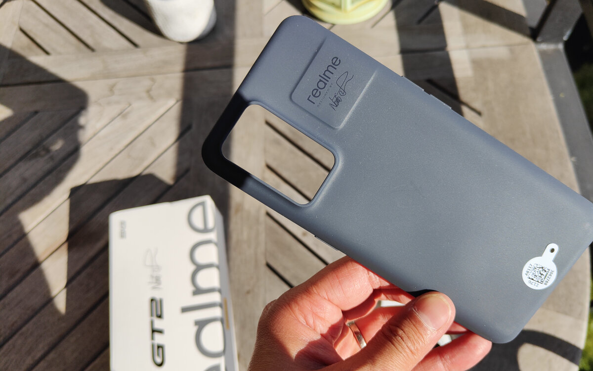 Test Realme GT 2 - un bon smartphone qui manque de personnalité