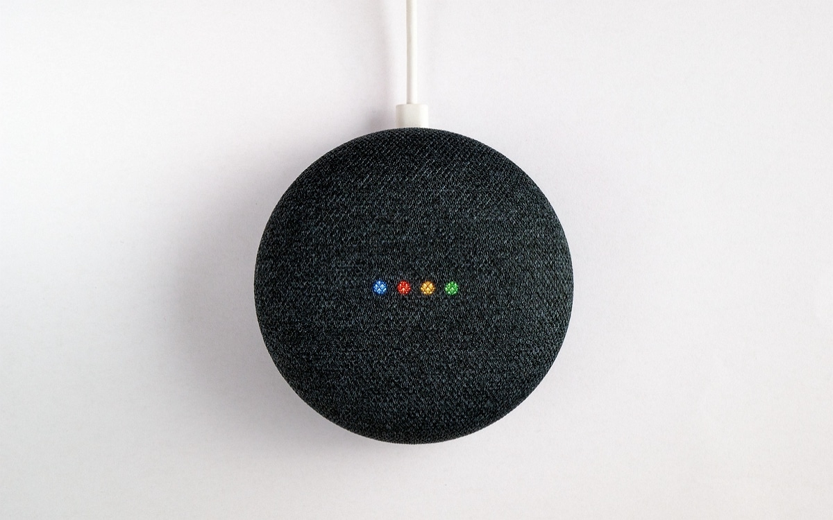 Google Assistant affronte Siri, Alexa et Bixby : découvrez qui est le plus intelligent en vidéo