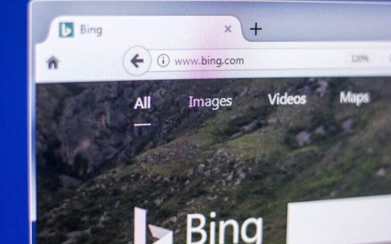 Microsoft : comment un étudiant a obligé l'IA de Bing à révéler ses secrets