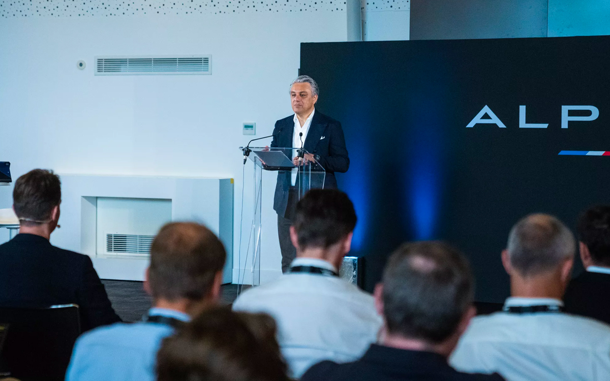 Alpine annonce sa révolution 100 % électrique avec 7 voitures inédites ...