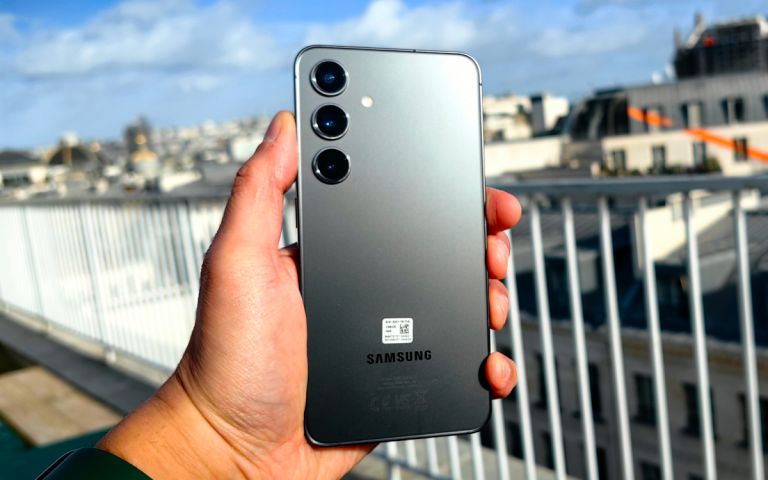 Galaxy S25 : Samsung pourrait intégrer le Snapdragon 8 Gen 4 sur tous les modèles, hausse de ...