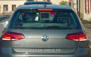 Voici comment repérer les voitures-radars, de plus en plus nombreuses ...