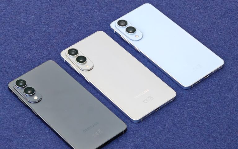 Prise en main du Galaxy S25 Edge : un beau bijou qui mise tout sur la finesse