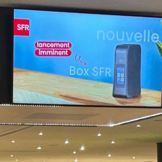 Rachat de SFR : les opérateurs lancent une offensive à 17 milliards d ...
