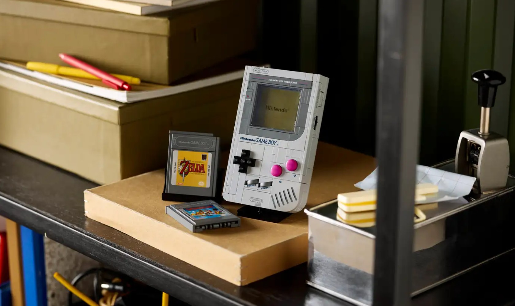 Lego dévoile un set Game Boy qui va ravir les fans de jeux vidéo, mais ce qui surprend vraiment ...