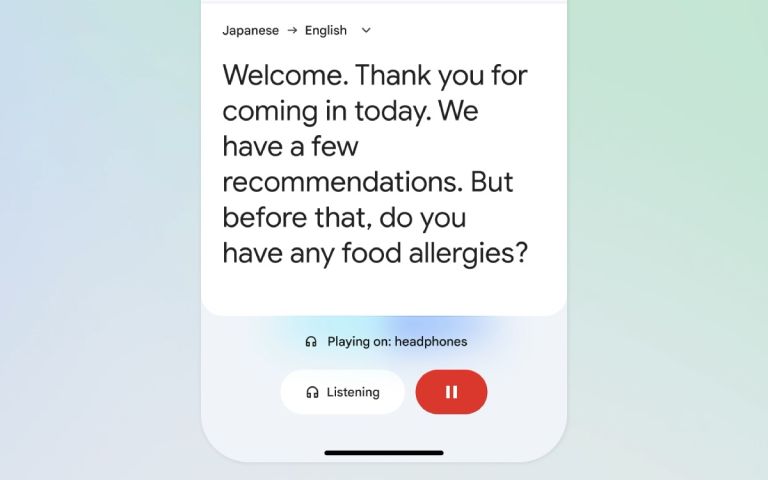 La traduction en direct dans les écouteurs de Google Translate s'ouvre ...